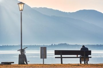 15 klare Anzeichen, dass man introvertiert ist | Wanderlust Introvert